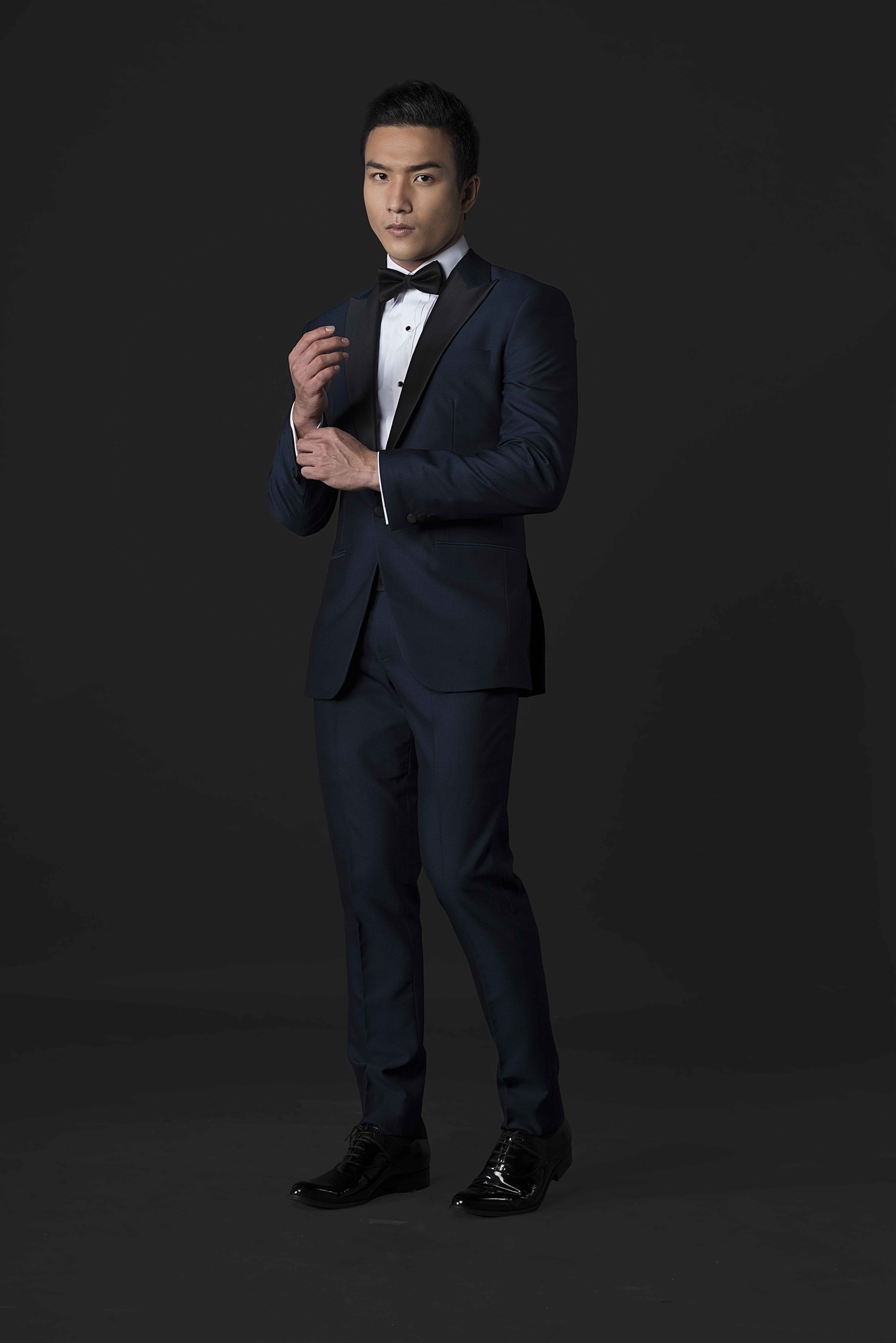 Collection - Wong Hang Distinguished Tailor